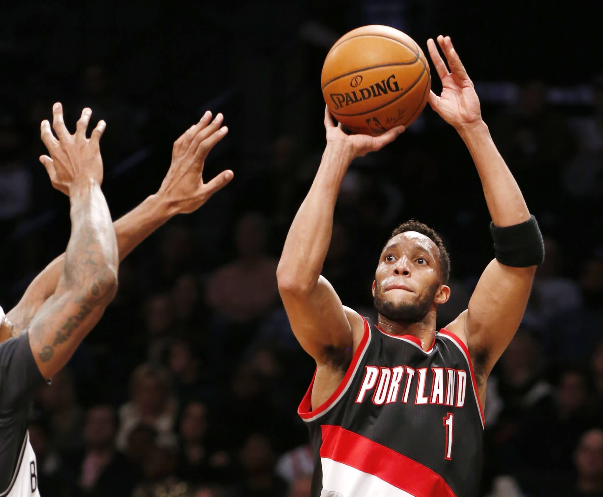 Evan Turner Has Ripped The NBA On Twitter Over CJ McCollum's Suspension