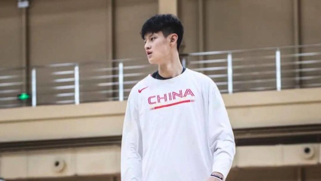 Top Chinese Prospect Fanbo Zeng Joins G League Ignite