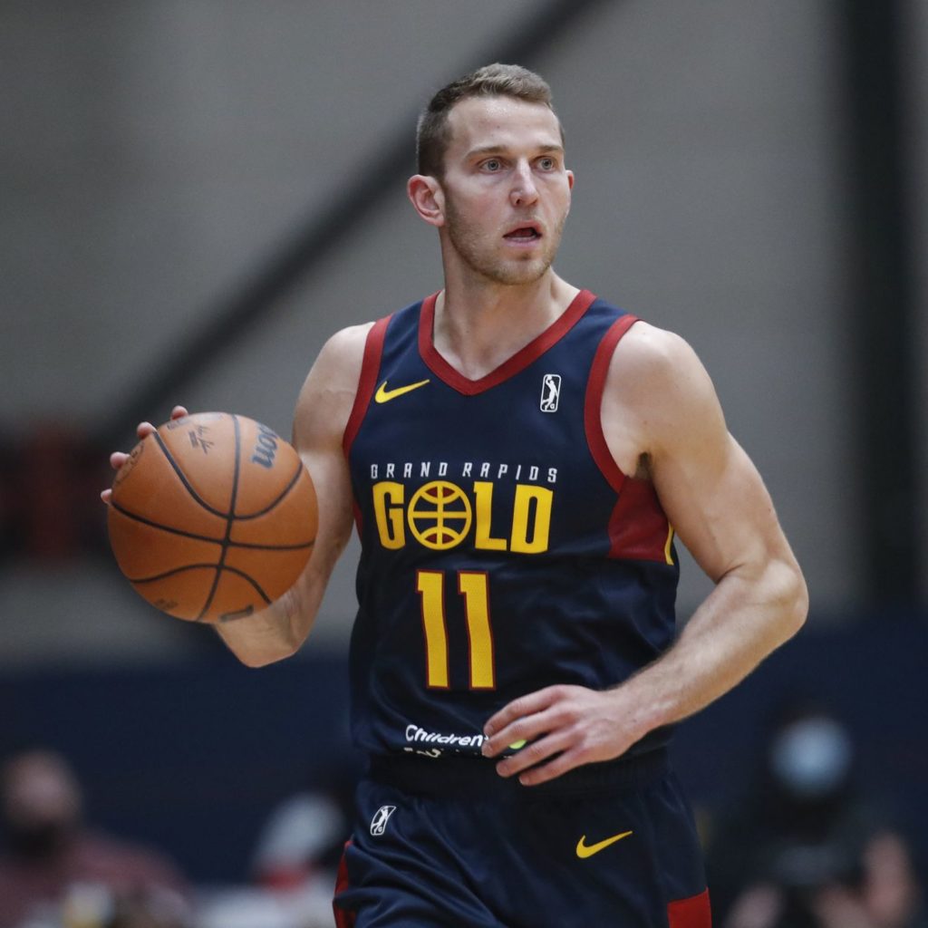 Celtics Sign Nik Stauskas to Two-Year Deal